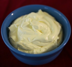 Hands Down The Best Cake-Filling You'll Ever Eat