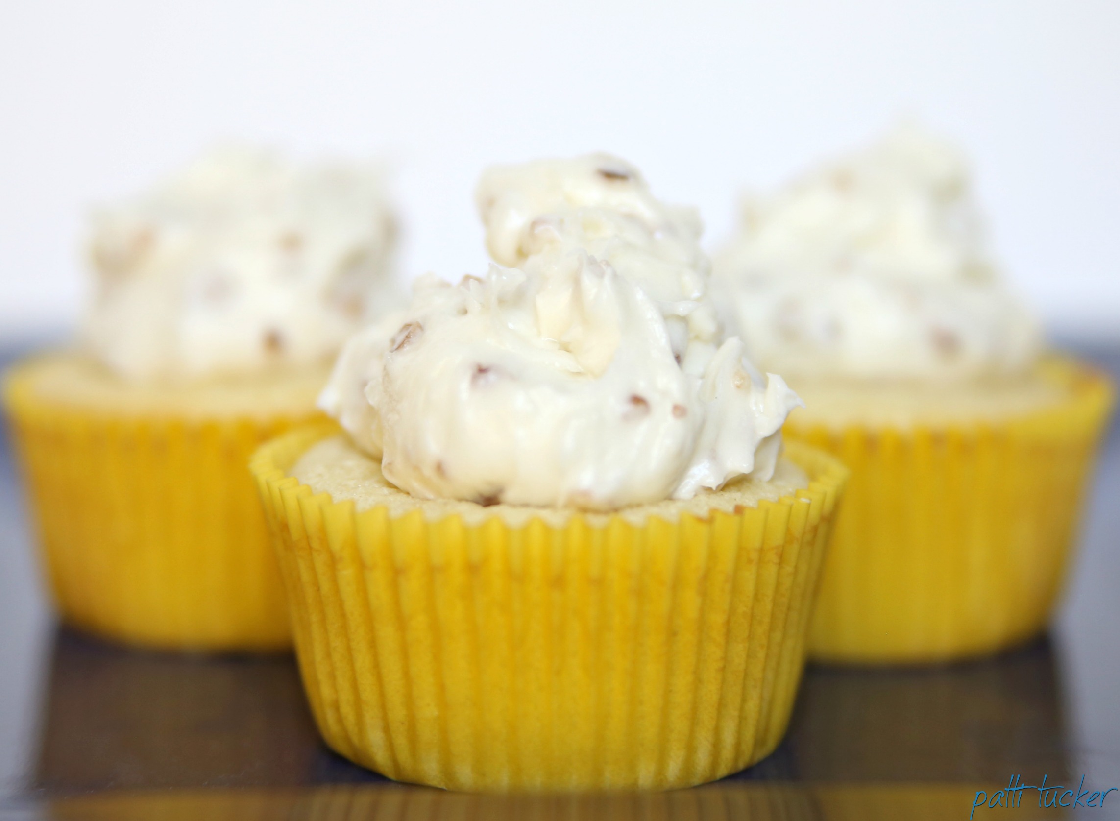 Italian Cream Cupcakes
